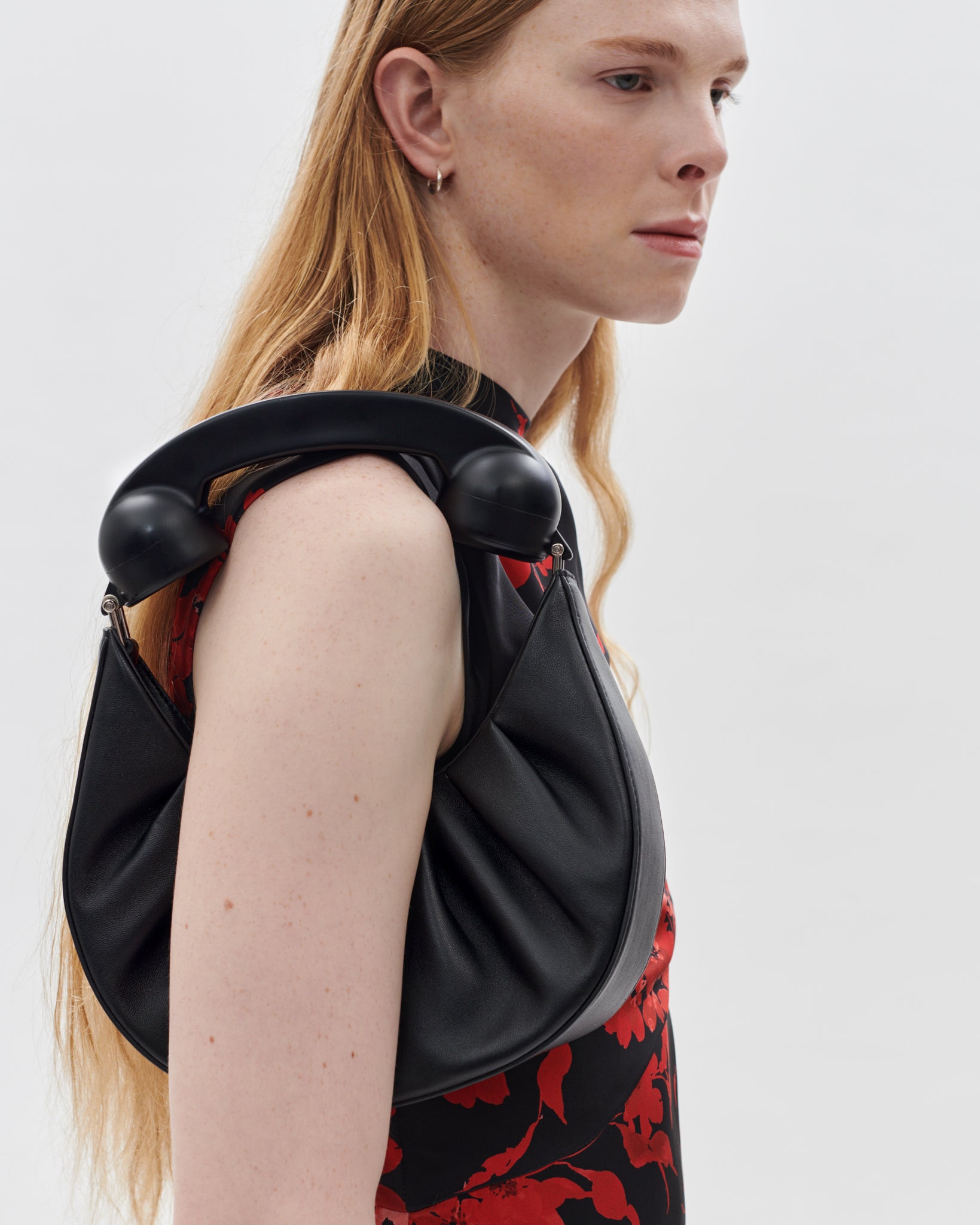 LEATHER PHONE HOBO – Puppets and Puppets