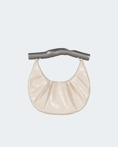 Smashed Handle Hobo in Swan Egg – Puppets and Puppets